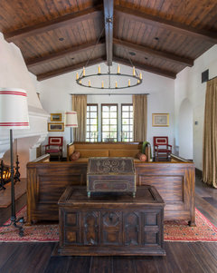 Spanish Mission in Southern California vaulted ceiling wood decision ...