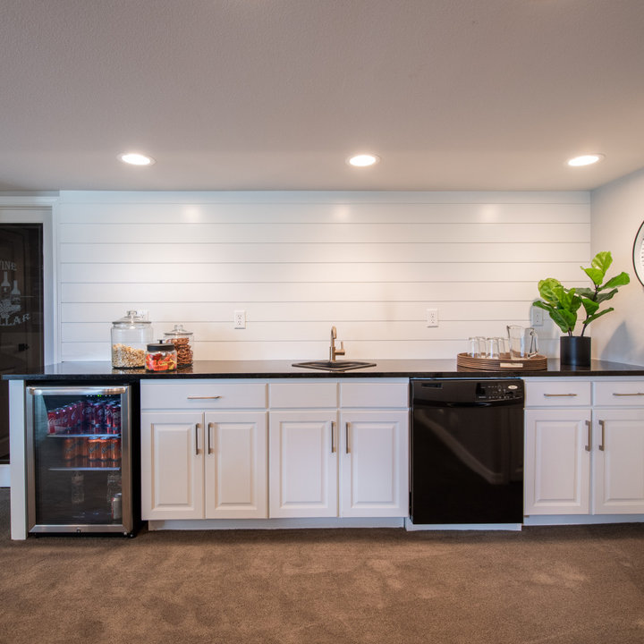 75 Beautiful Basement Bar Pictures & Ideas | Houzz