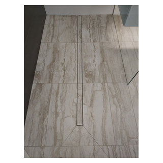 Barrhaven Modern Ensuite Bathroom - Modern - Bathroom - Ottawa - by ...