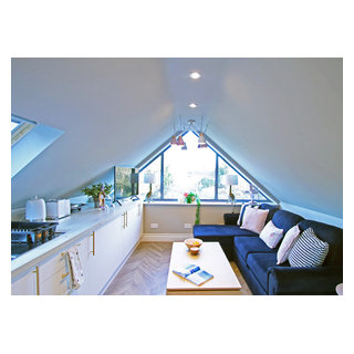 Open plan sitting/dining and kitchen space. - Contemporary ...