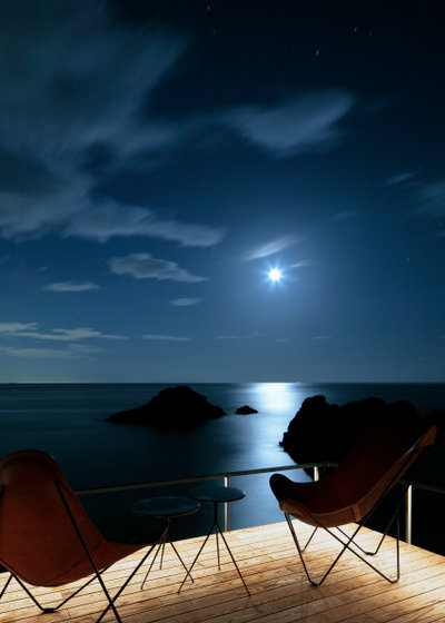 Houzz Tour: A Modern Masterpiece by the Sea in Japan