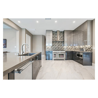Edgewood Dr - Modern - Kitchen - Houston - by SCM Design Group | Houzz