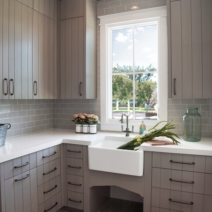 75 Beautiful Laundry Room with Subway Tile Splashback Ideas & Designs ...
