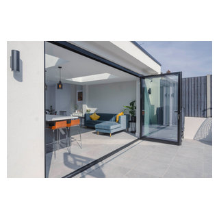 A single storey rear extension in Lewisham - Modern - Exterior - London ...
