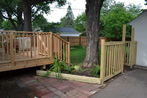 Need ideas for fence/deck connection