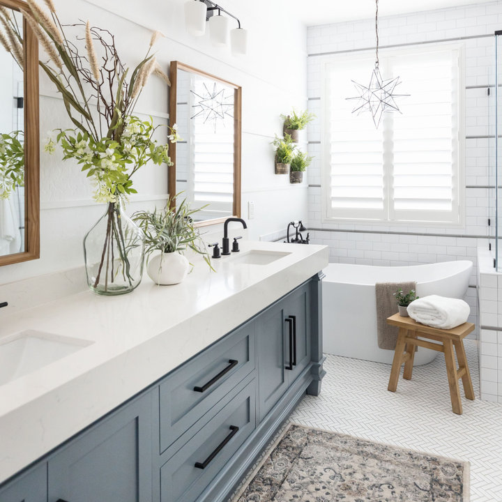 75 Beautiful Traditional Ensuite Bathroom Ideas and Designs - October ...