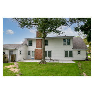SEABROOK RESIDE - Traditional - Exterior - Houston - by Deskins Group ...