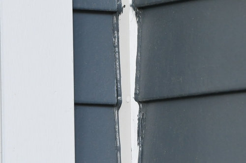 Caulking Hardie board