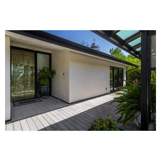 Santa Barbara Smooth Stucco Finish - Midcentury - Exterior - San Diego ...