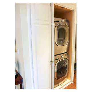 Elegant Update - Laundry Room - Toronto - by Cathy Christoff | Houzz