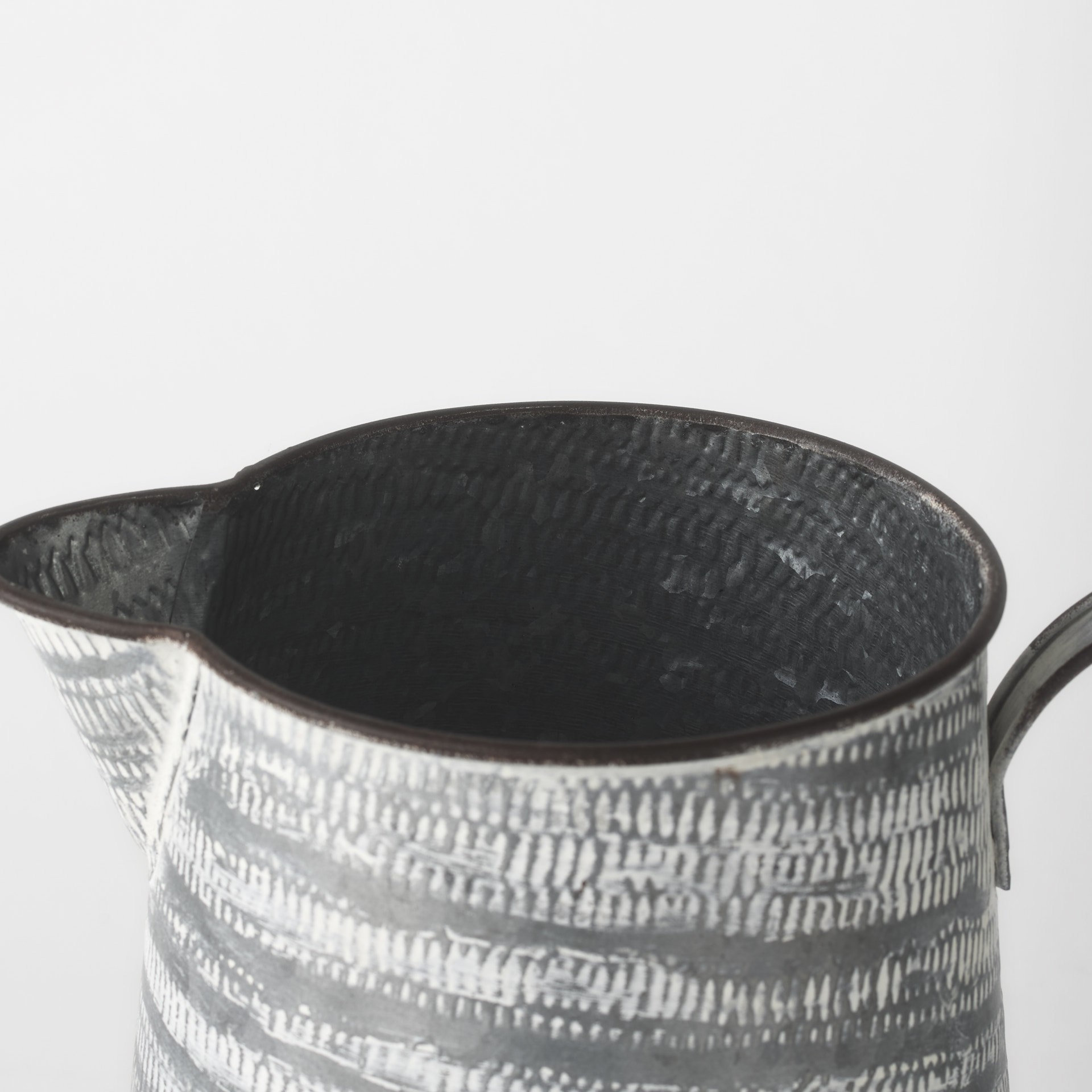 Gray and White Patterned Metal Jug - Farmhouse - Vases - by UStradeENT ...