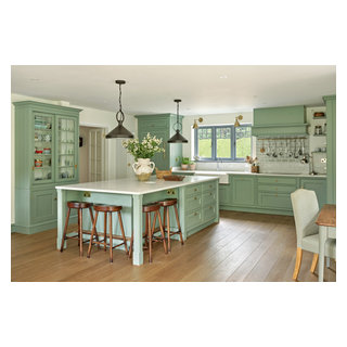 Surrey House - Traditional - Kitchen - London - by Lisette Voute ...