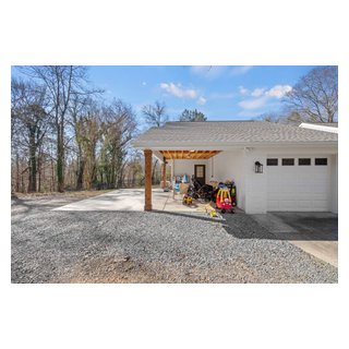Front-Facing View of Carport and Garae - Garage - Charlotte - by DGK ...