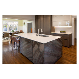 Hyde Park Modern Kitchen - Modern - Kitchen - Cincinnati - by Trace ...