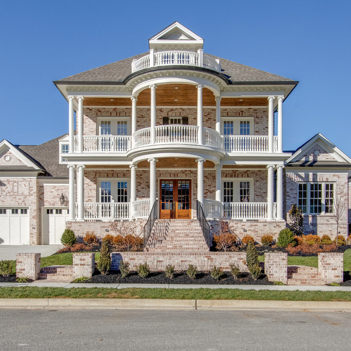 75 French Country Exterior Home Ideas You'll Love - October, 2025 | Houzz