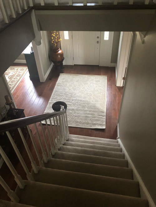 what size foyer carpet