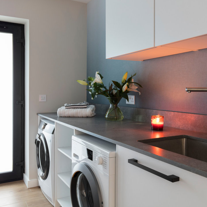 75 Beautiful Galley Laundry Room Ideas & Designs - March 2026 | Houzz AU