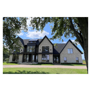 Torbram - Transitional - Exterior - Toronto - by New Age Design | Houzz
