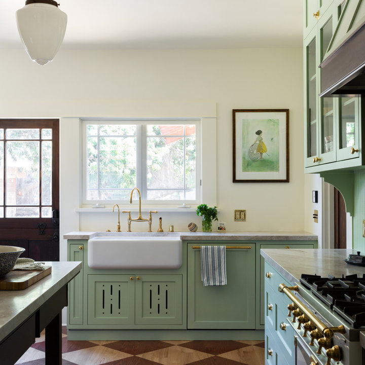 75 Beautiful Kitchen with Green Benchtop Ideas & Designs - August 2025 ...