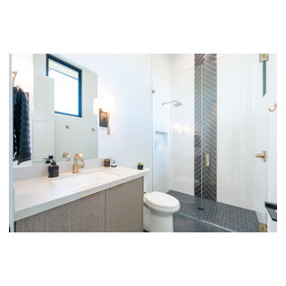 Travois Trail Project - Modern - Bathroom - Phoenix - by Builders ...