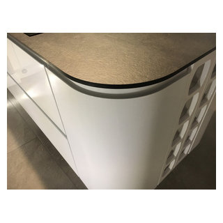 J pull handle Kitchen with compact laminate and porcelain floor tiles ...