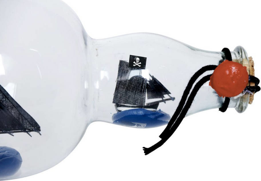 Captain Kidd's Adventure Galley Model Ship in a Glass Bottle 11 ...