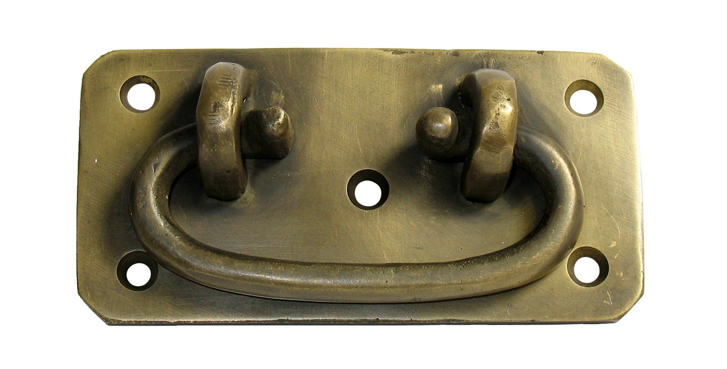 Rectangular Bail With Cropped Corners - Traditional - Cabinet And ...