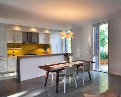 Kitchen island and dinning table: combined or separate
