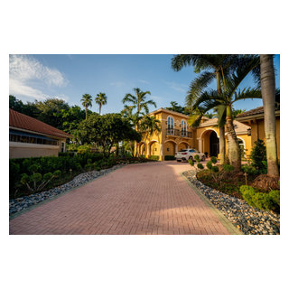 INVERNESS RD - Victorian - Landscape - Miami - by LunnScape | Houzz