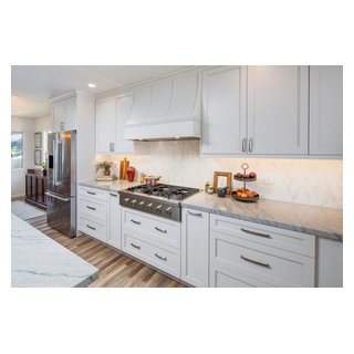Classic Kitchen and Primary Bathroom - Traditional - Kitchen - Denver ...