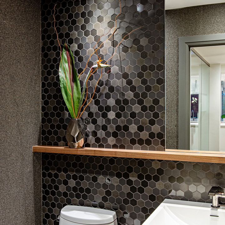 75 Beautiful Small Cloakroom Ideas and Designs - May 2023 | Houzz UK