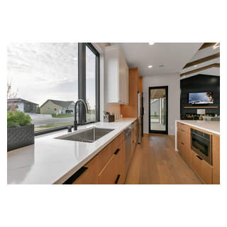 Daybreak Neighborhood - Modern Patio - Modern - Kitchen - Minneapolis ...
