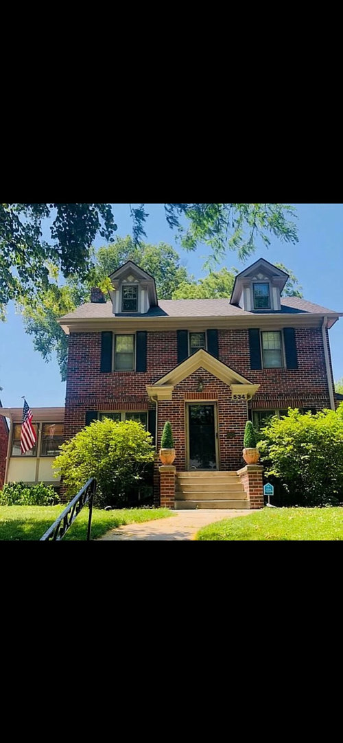 front door paint color? red brick colonial