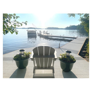 Lake Muskoka Boat Dock - Deck - Toronto - by Trusscore | Houzz