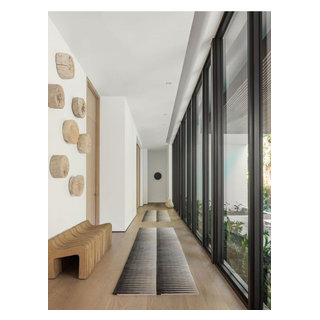 Pinecrest - Modern - Hall - Miami - by WECSELMAN DESIGN | Houzz