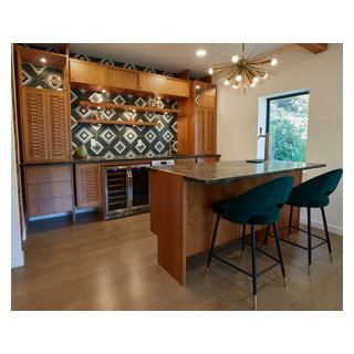 Mid-Century Modern Cabin - Midcentury - Home Bar - by MYRA Studio | Houzz