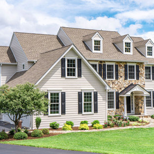 75 Beautiful Clapboard Exterior Home with a Clipped Gable Roof Pictures ...