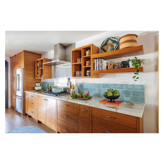 Multi-Generational - Midcentury - Kitchen - Houston - by BKD Interiors ...