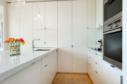 Lip/edge pull handles for kitchen - advice please! | Houzz AU