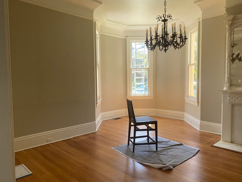 Layout for an odd shaped parlor with fireplace