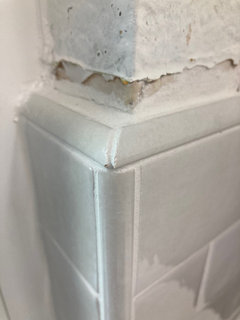 Cloe white tile - stacked horizontal vs alternating