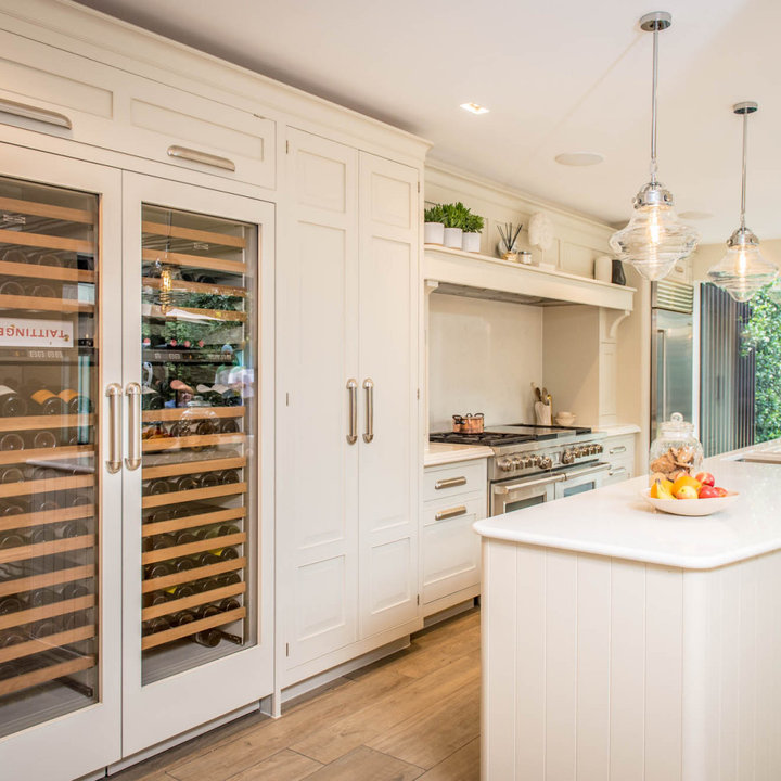 75 Beautiful Medium Sized Kitchen Ideas and Designs - June 2024 | Houzz UK