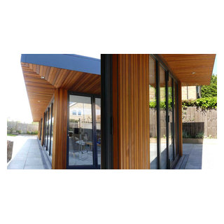 Western Red Cedar Cladding Adds the Wow Factor to 1960s Renovation ...