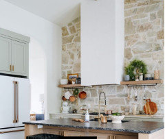 European Stone Backsplash | Houzz Forum