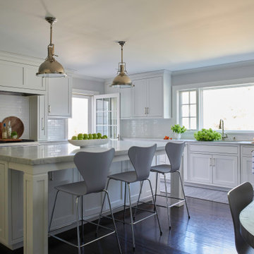 75 Kitchen with Beaded Inset Cabinets Ideas You'll Love - May, 2026 | Houzz