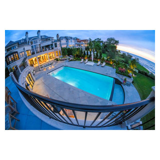 Wilmette, IL Rectilinear Swimming Pool with Separate Hot Tub ...