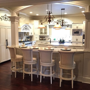 75 Beautiful Victorian Kitchen With Two Islands Pictures & Ideas | Houzz