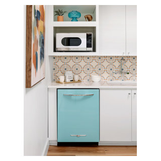Atomic Ranch MCM Main House - Midcentury - Kitchen - Austin - by ...