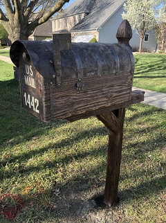 help picking wall mounted light and wall mounted mailbox for ranch