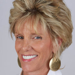 SUSAN WATERS, DESIGNER FOR INSIGNIA - Project Photos & Reviews ...